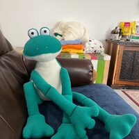 Stuffed Frog PDF Sewing Pattern & Tutorial Stuffed Animals Plush Toys ...