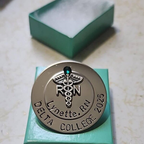 Personalized Nursing Pin / LPN BSN RN / Nurse Pin / Nursing Student ...