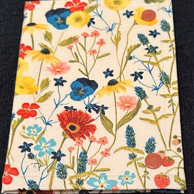 Flowers Thread Keeper Cross Stitch, Needlework, Quilting, Embroidery ...