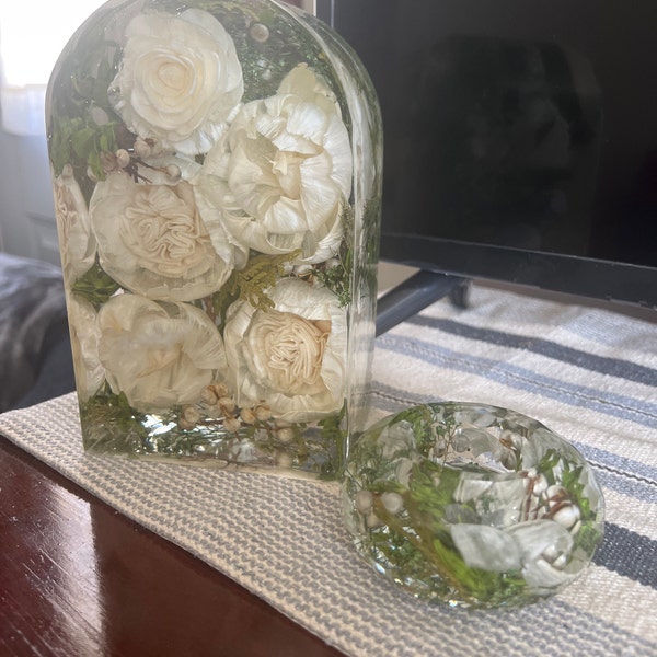 Custom Resin Floral Table, Flower Preservation, Floral Preservation ...