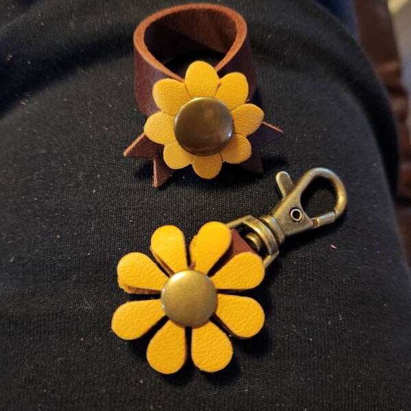Handmade Flower Power Charms - Etsy