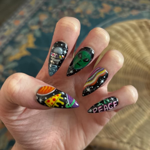 Rainbow Pride Press on Nails, Pride Flag, Queer, LGBT, Gay, Pride Nails ...