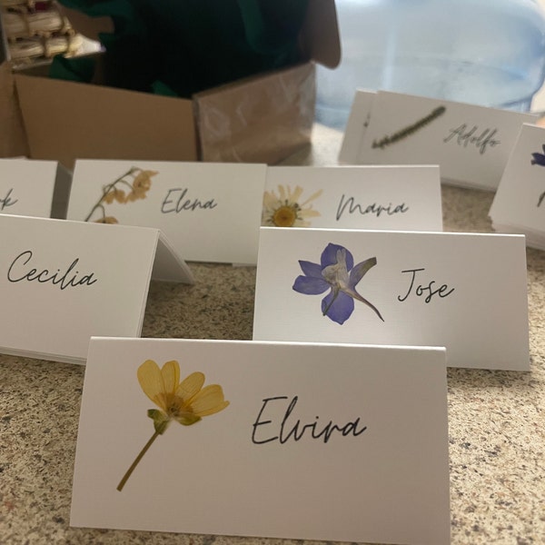 Handmade Flat Pressed Flowers Place Cards With REAL Flowers / Tag and ...