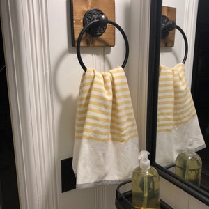 Rustic Industrial Farmhouse Bathroom Set of 2, Toilet Paper Holder ...