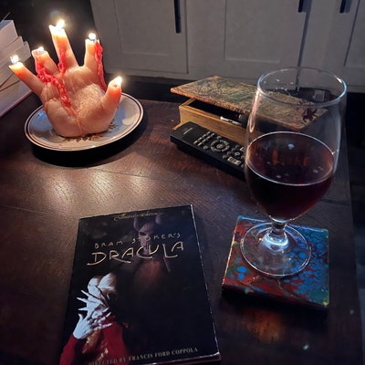 Bleeding Hand Candle Halloween Decor Halloween Candles Halloween ...