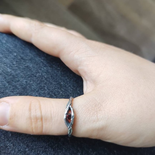 Winziger Zweig-Verlobungsring mit Smaragd, Kleiner Zweig und Blätter Ring, Zweig Smaragdring ...