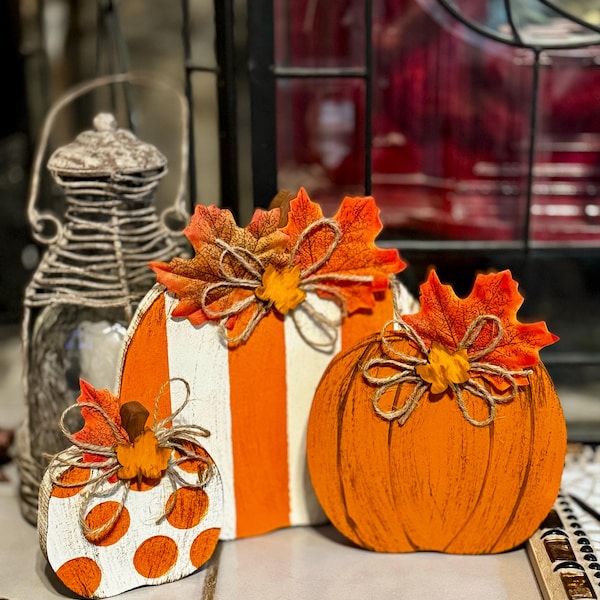 Wooden Pumpkins, Rustic Fall Decor, Autumn Rustic Centerpieces, Shelf ...