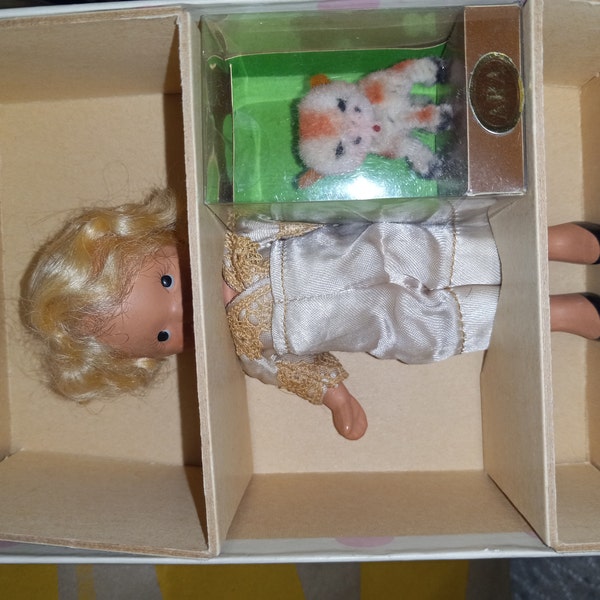 Vintage BCM British Commercial Monomarks Lord Nelson Ware Marina Chintz ...