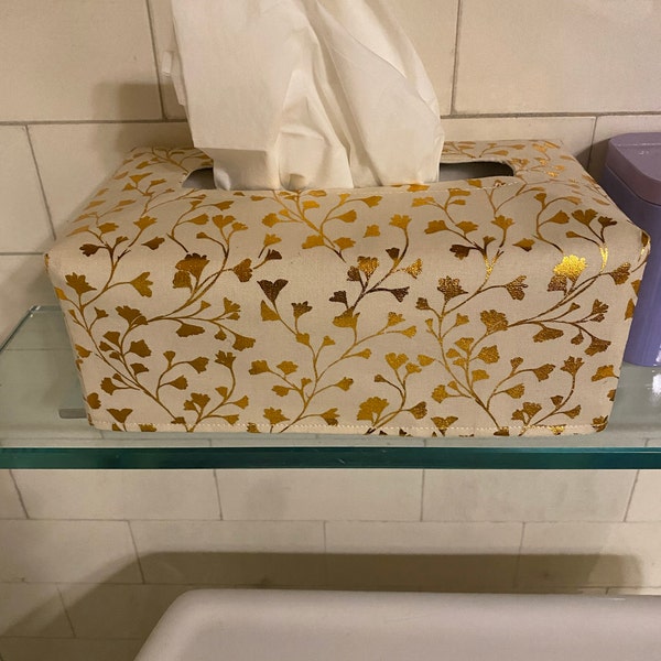 Tissue Box Cover, Pink Roses Tissue Cover, Bedroom or Bathoom Pink ...