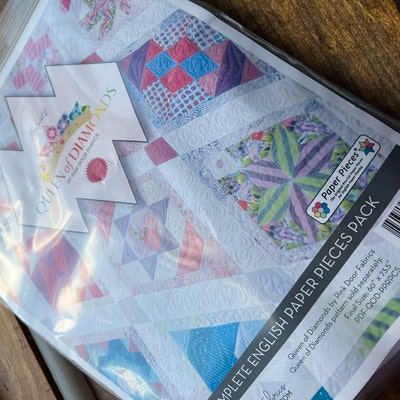 Vestige Quilt Pattern Designed by Anna Maria Horner - Etsy
