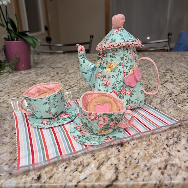 Playhouse Tea Set Sewing Pattern and Tutorial. Quilt Teacup Teapot ...