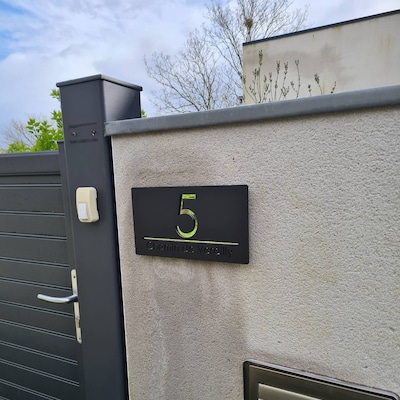 K Smart Sign Bellissima S1 Laser Cut Matt White & Black Marble Floating ...