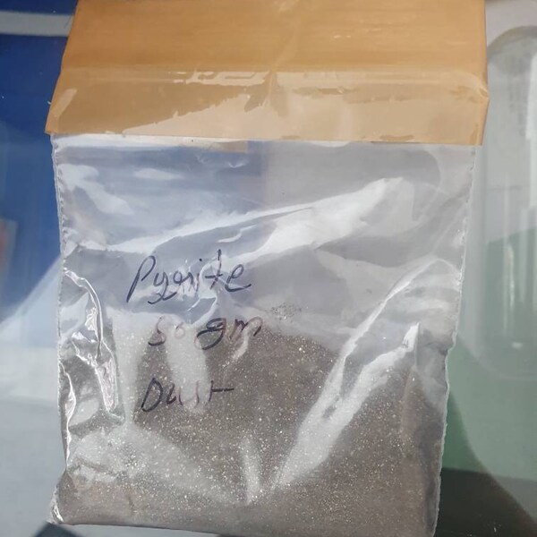 Black Onyx Crushed Raw Stone Powder, Healing Crushed Powder, Beautiful ...