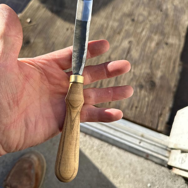 4-piece Timber Rounded Chisels Set With Covers. Woodworking Tool ...