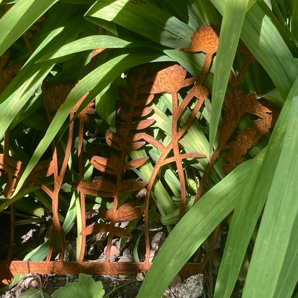 Metal Wildflowers Garden Ornament Rusted Decoration Art Outdoor Metal ...