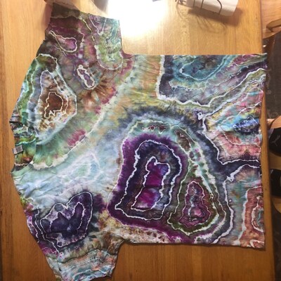 Mandala Geode Tie Dye Custom Made-to-order Tee Shirt - Etsy
