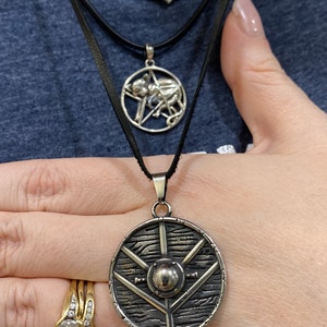 Round Wooden Viking Berserker Shield With Chaos Cross Design - Etsy