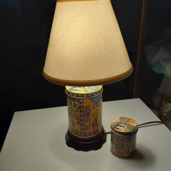 Adorable One-of-a-kind Child's Lamp Up-cycled From Yellow Keyboard ...