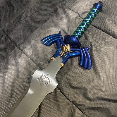 Limited Edition Legend of Zelda Master Sword Full-size Metal Replica ...