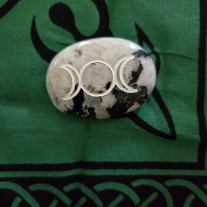 LAGUNA LACE AGATE Mini Palm, Pocket Worry Stones, Choice, Natural ...