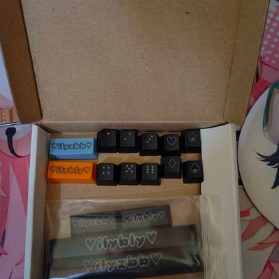 Custom Persona 5 Anime Theme Programmable Cherry MX RGB Mechanical ...