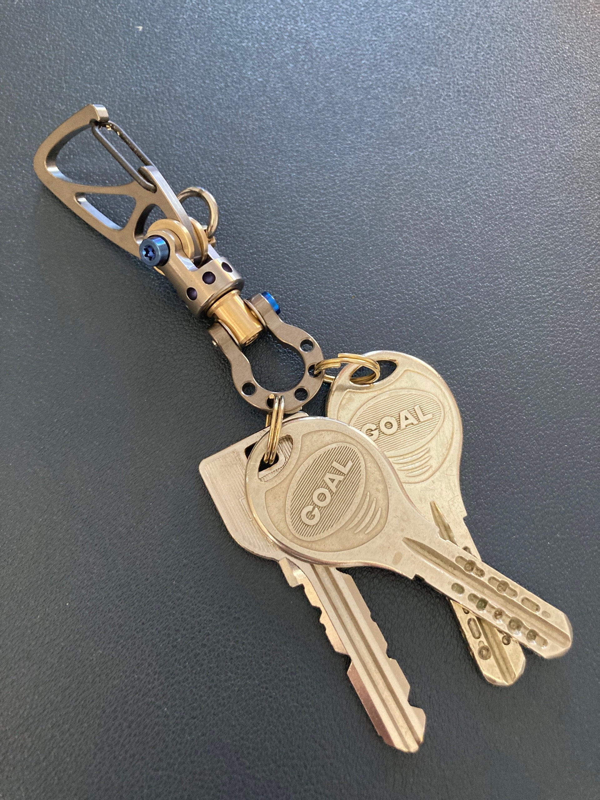 Sport Bike Yoshimura look / Anodized Titanium, Swivel Key chain