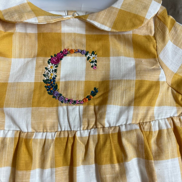 Machine Embroidery LETTER C Uppercase 9,7cm /3.85" Tall Dainty Floral ...