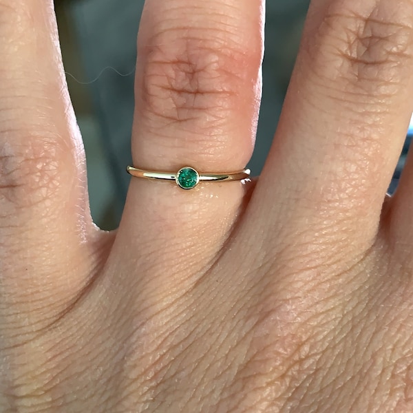 Emerald Ring / 14k Gold Single Emerald 0.08ctw Engagement Ring ...