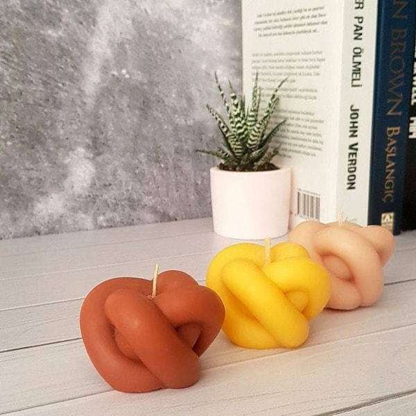 Lucerna Swirl Small Candle - Swirl Candle - Abstract Candle - Soy Wax ...