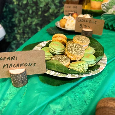 6 Pack Blue Raspberry French Macarons - Etsy