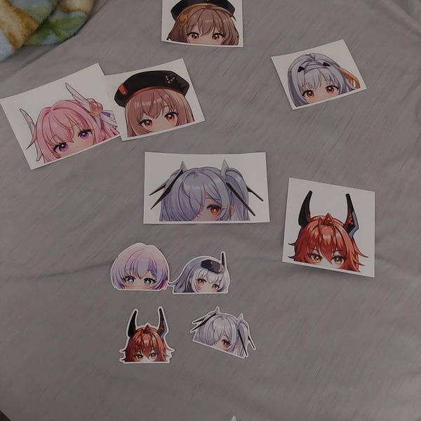 Snow White Window Peeker 6.8" Car Decal Sticker | Goddess of Victory ...