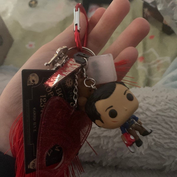 Gizmo Gremlins "peace Was Never an Option" Retro Movie Keychain - Etsy