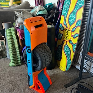 Pint/pint-x Onewheel Stand for Standard & Ultra Chargers for - Etsy