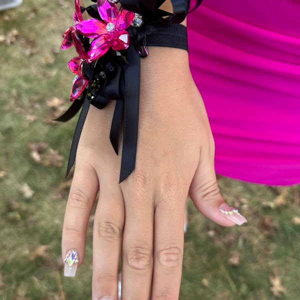 Sylvie Wrist Corsage in Hot Pink & Jet Black - Etsy