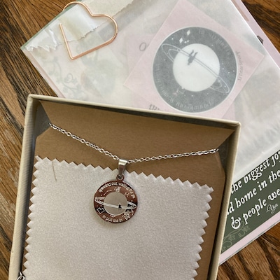 Spinning Out Necklace Engraved Circle Chain Pendant Necklace - Etsy