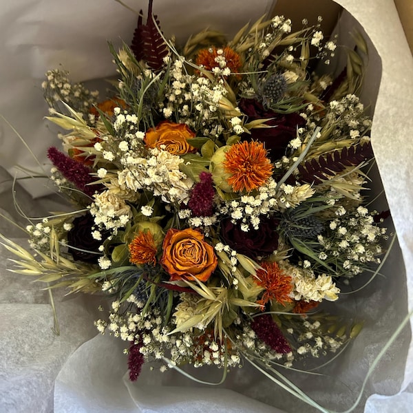 Meadow Mixed Dainty Dried Flower Wedding Buttonhole - Etsy UK