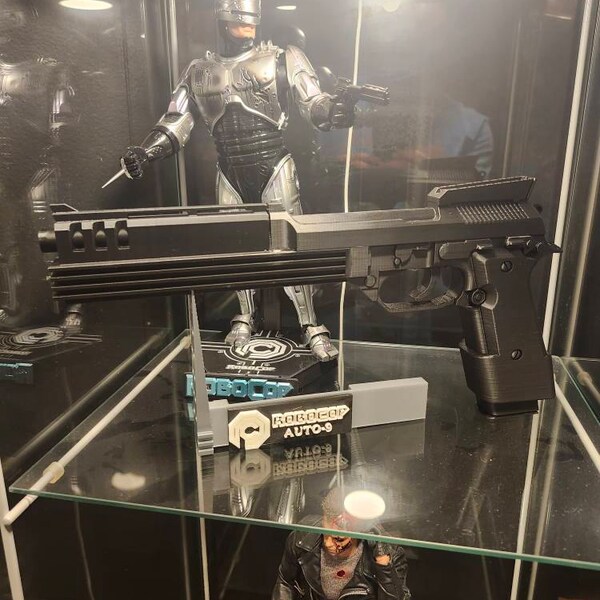 Robocop AUTO-9 Gun Prop Replica Pistol OCP Omni Consumer Products ...