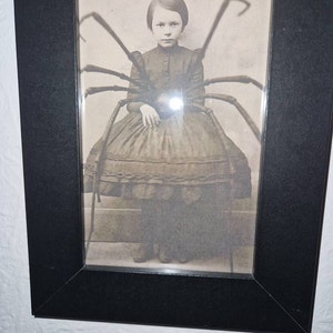 Faceless Levitating Apparition Photo, Victorian Spirit Photography ...