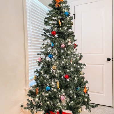 Terrified Tigger-ific Tree Topper - Etsy