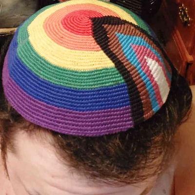 The hagadol Hanurah LGBTQ Progress Pride Kippah /yarmulke Celebrating ...