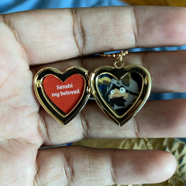 Dungeon Meshi Heart Locket Necklace - Etsy