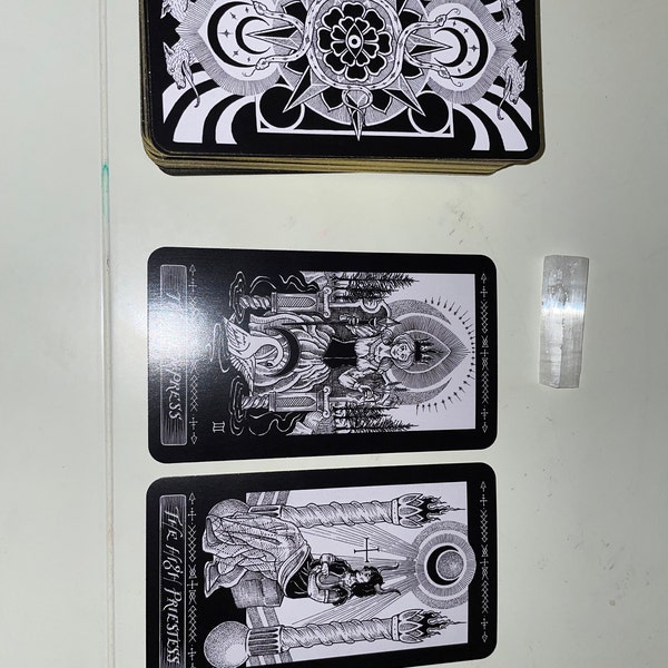 The Line Defined Tarot - Etsy