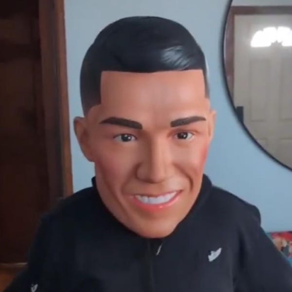Cabezon BARBIE by Ec Props! Popular Handmade Head Props of Famous ...