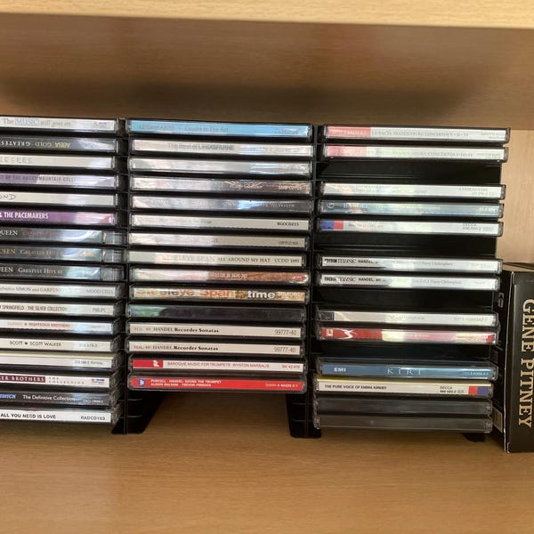 CD Cases Tray (holds 18 in a 1x18 Layout) Storage/holder/stand/rack/box ...