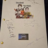 Maze Runner Movie Screenplay Script Autographed Dylan O'brien, Kaya ...