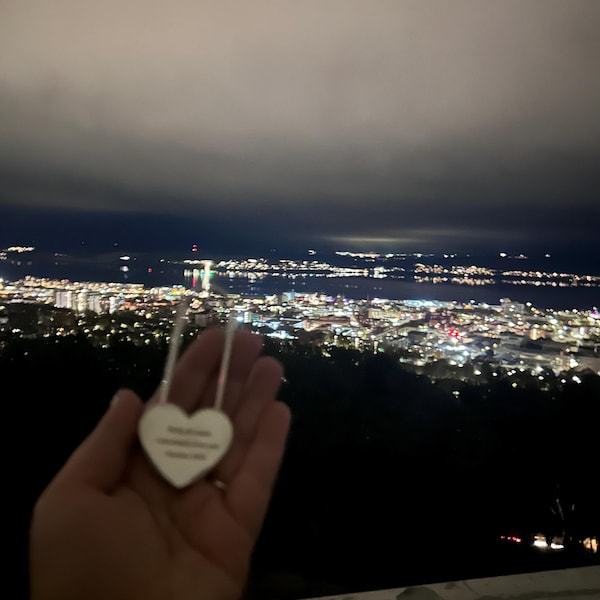 Royal Blue Fans Personalised Silk Fans With Silk Bag, Folding Hand Fan ...