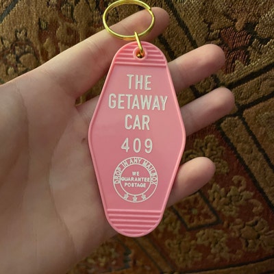 Getaway Car Keychain in Pink Motel Keychain Vintage Hotel Tag Cute ...