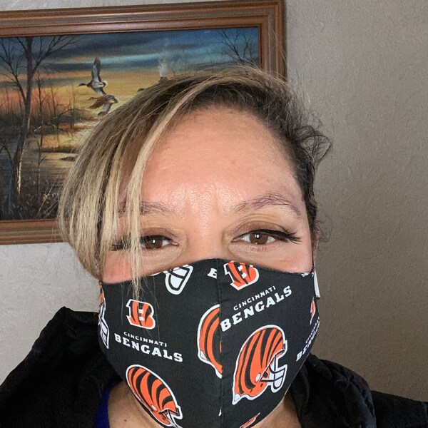 Chicago Bulls Face Mask, Bulls Mask, IL Chicago Bulls Mask, Adjustable ...