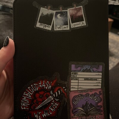 ACOTAR Cassian Candy Heart Love Bat Boy Officially Licensed Sarah J ...