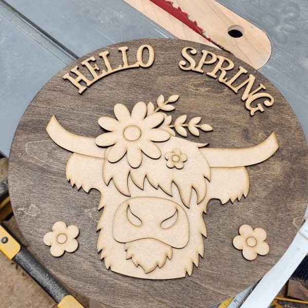 Hello Spring Highland Cow Sign, DIGITAL Download, Round Door Hanger Svg ...
